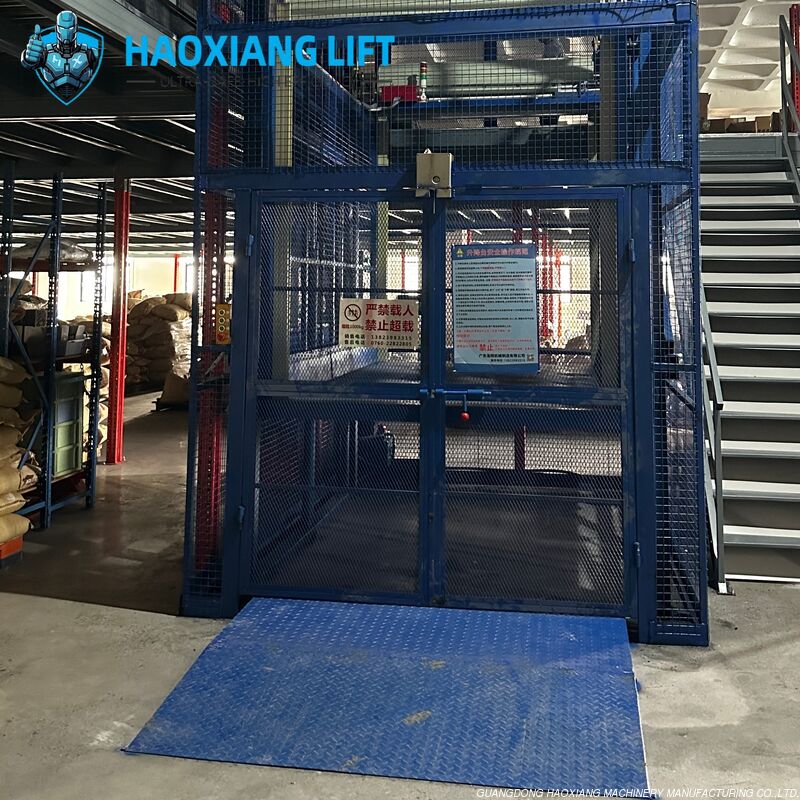 Custom Hydraulic Driven Cargo Lift - 6M 2-Ton Four-section Door ...